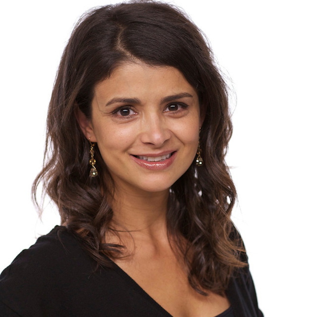 Ana Flores's Instagram, Twitter & Facebook on IDCrawl