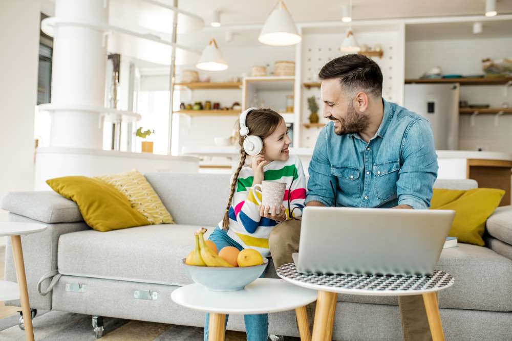 Best Ways to Earn Money if You Are a Parent | Kids in the House